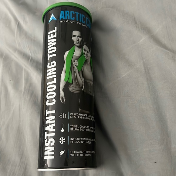 Arctic Cool | Other | Arctic Cool Instant Cooling Towel | Poshmark